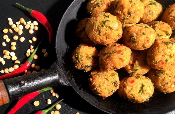 Gâteaux piments: Chilikaker fra Mauritius – Verdensmat