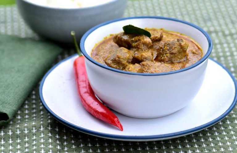 Gulai sapi: Oksekarri fra indonesiske Sumatra – Verdensmat